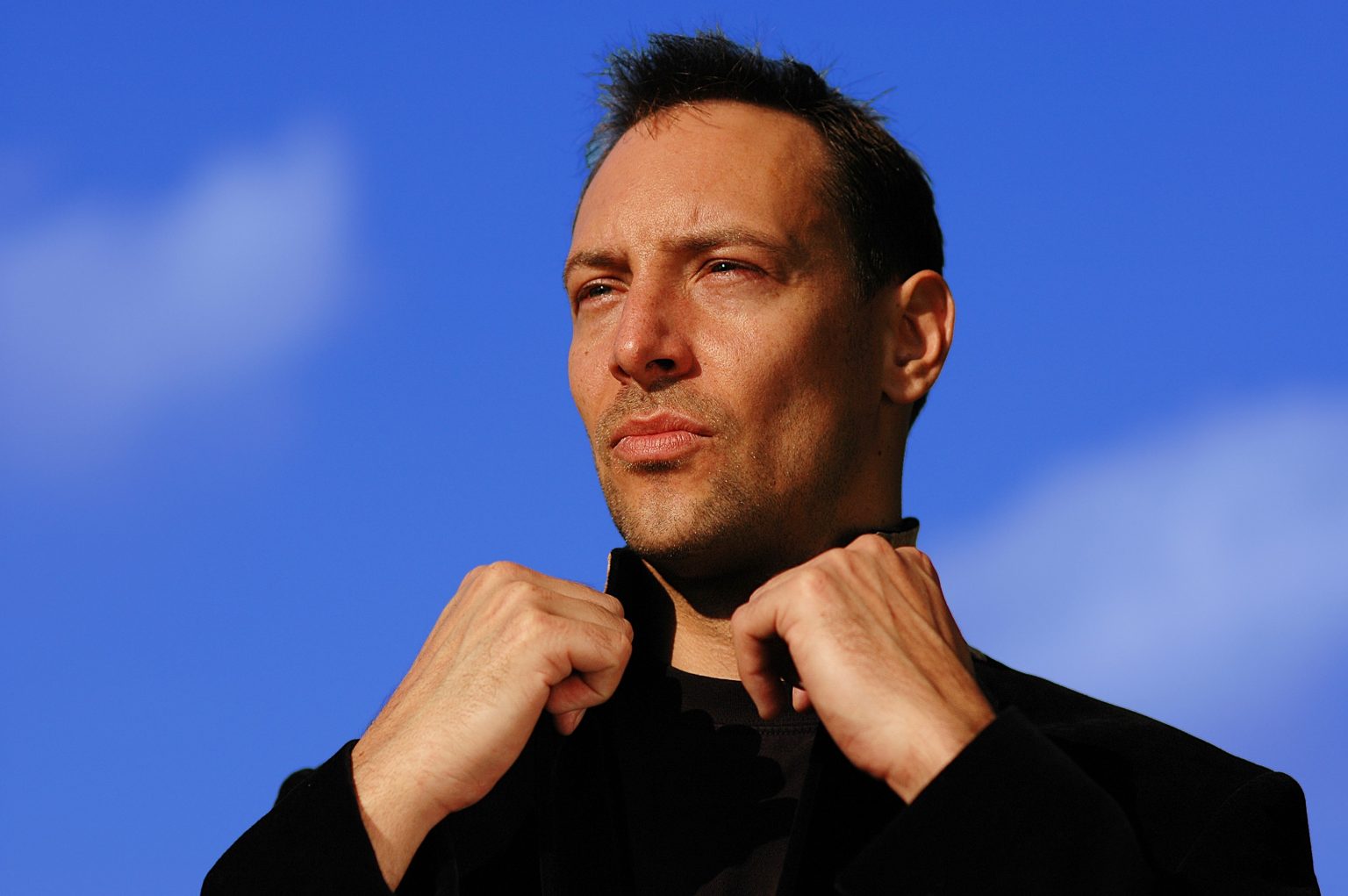 Contact - Die Bendel Brothers